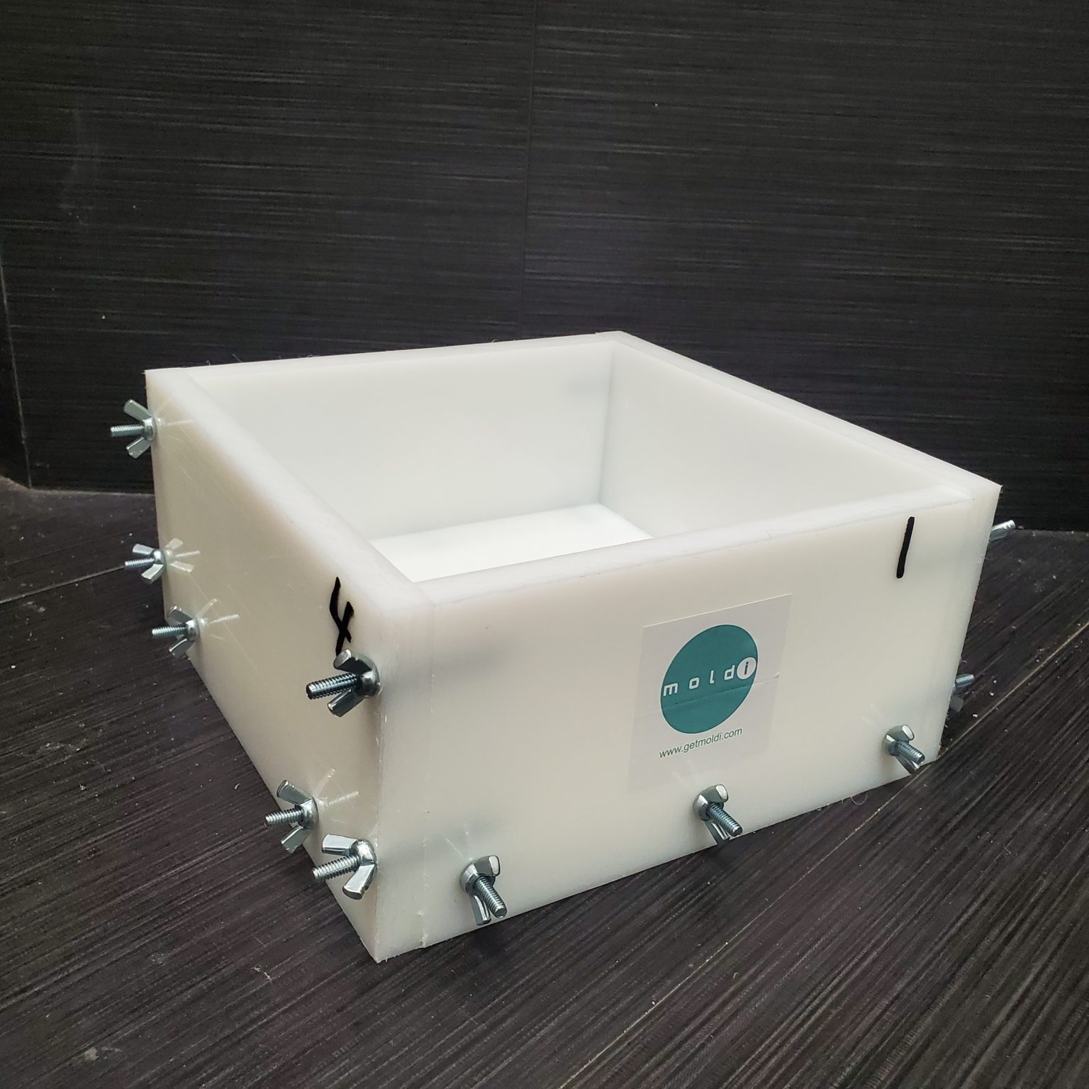 Moldi – Resin Molds – Let's get Moldi – FREE CONTINENTAL US SHIPPING!!